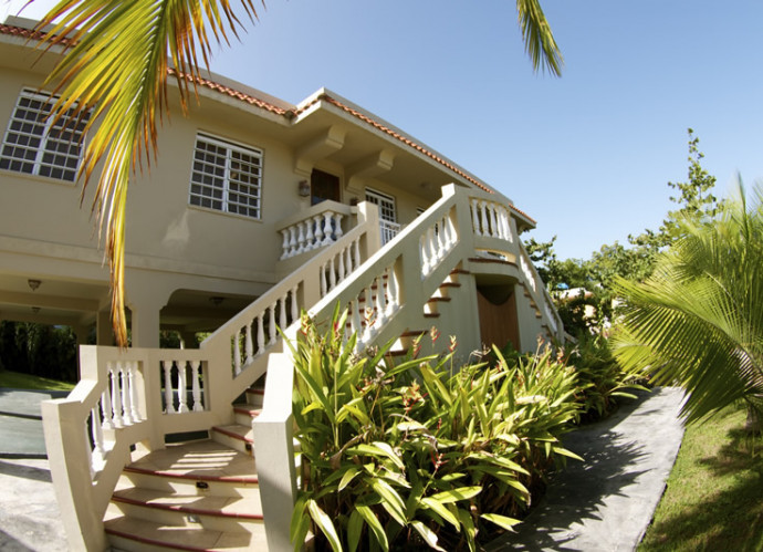 Vacation Rentals in Rincon, Puerto Rico - Beach Front, Houses, Villas ...